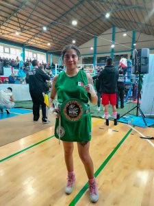 Boxeadora queretana, Rosa Astrid De La Luz; campeona latinoamericana